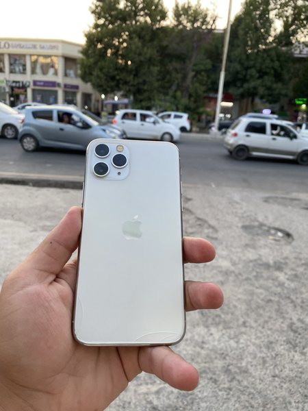 Iphone 11 pro sotladi