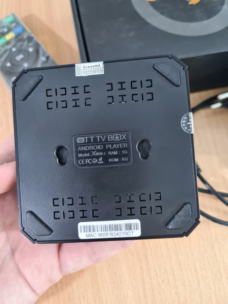 Smart box X96Q sotiladi