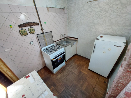 от Метро Улугбека 1 аст. Чиланзар-2 2/3/4 только Семья 300у.е. Нурхон
