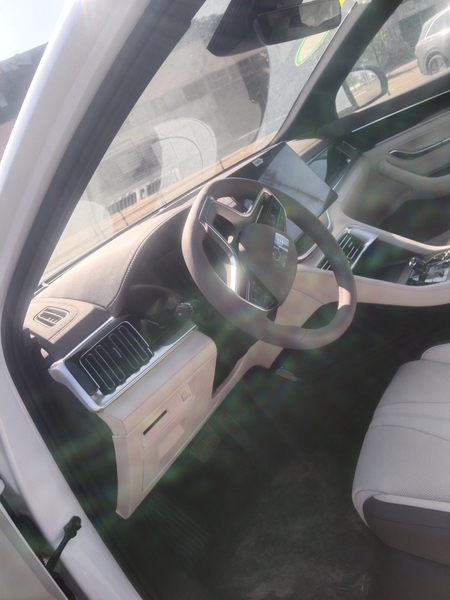 BYD  CHAMPION 2025 model 605 km