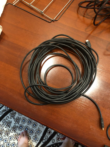 HDMI кабель оригинал новый