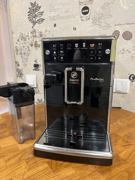 Своя кофемашина Saeco SM5572/10