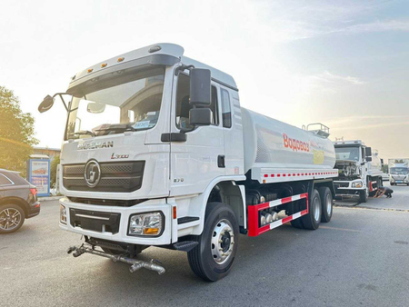 Suv tashishga mo'ljallangan Shacman Howo Vadavozlarimiz