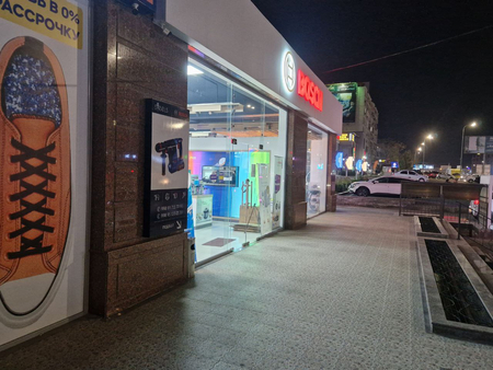 Сдается в аренду коммерческое помещение в новостройке