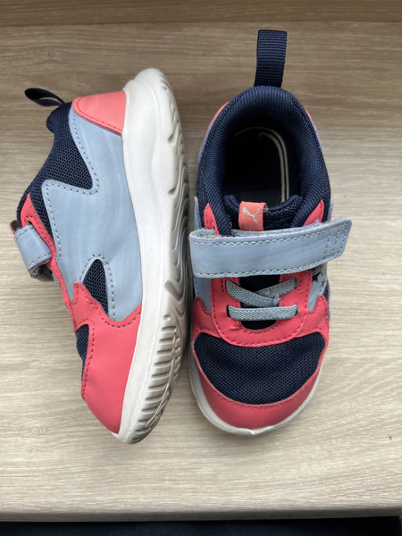 Vicco Сапоги,ботинки,Puma кроссовки 25 размер