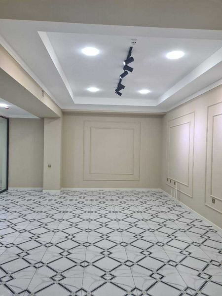 Продается офис в бизнес центре. улица Бобура