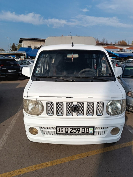 Labi changan 2014