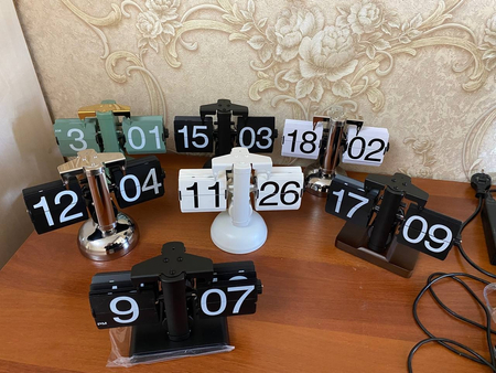 Перекидные настольные часы Flip Clock интерьер дизайнерские креативные
