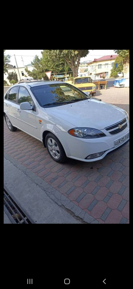Срочно продам автомобиль Chevrolet gentra