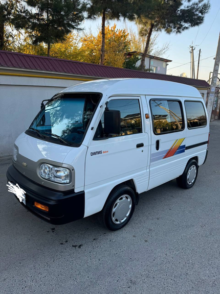 Damas 2022 navaroti bor
