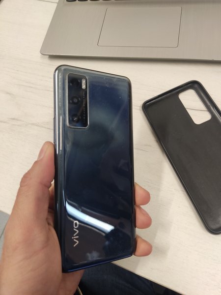 Vivo v20 se свой