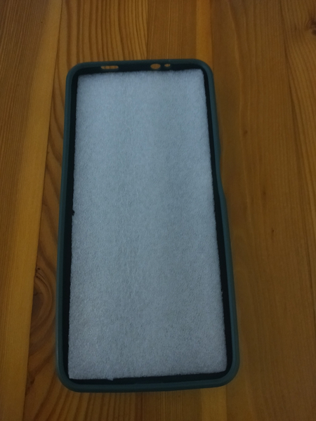 Продаю чехол на Redmi 9T
