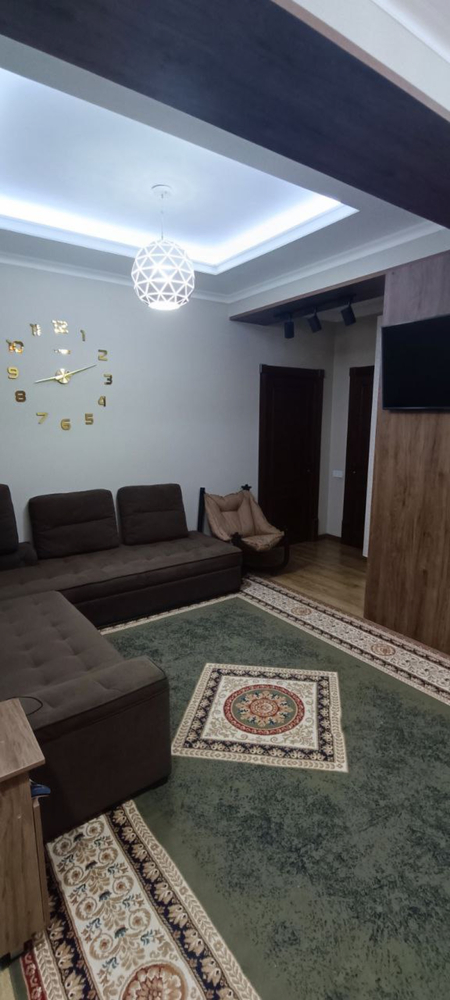 Срочно продается евро квартира ! Яккасарайский район