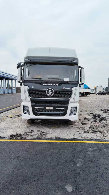 SHACMAN X5000 тягач metan