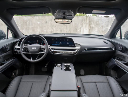 Cadillac Lyriq Long Range Deluxe Edition