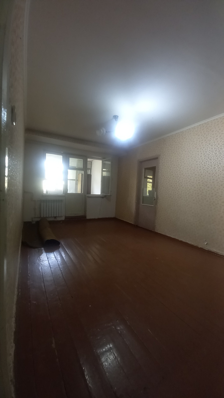 N -17 2/4/4  Продается квартира г.Чирчик район 1- mkrn 2×6 балкон