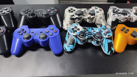 PS3 pultlari sotiladi 20 dona bo