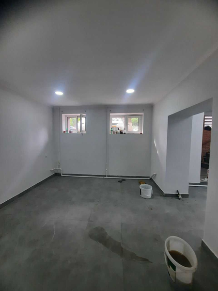 Продаю помещение \\nС арендаторами по 1,300 $\\n140 м2