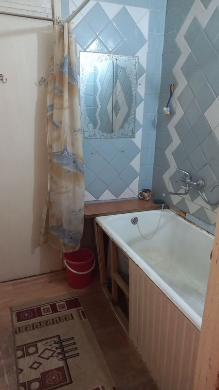 Сдам свою 2 комнатную квартиру на Авиосозлар 3 ,лисунова 2