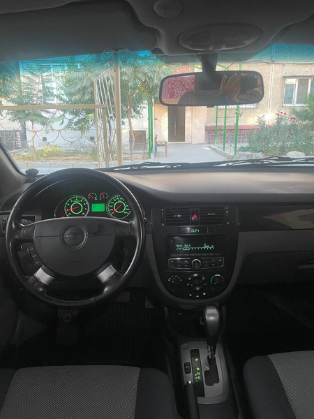 Lacetti Jentra 2021 sotiladi