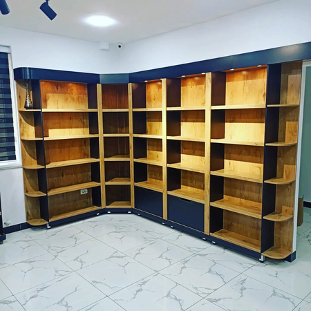 Полки ветрины для магазинов и аптек на заказ