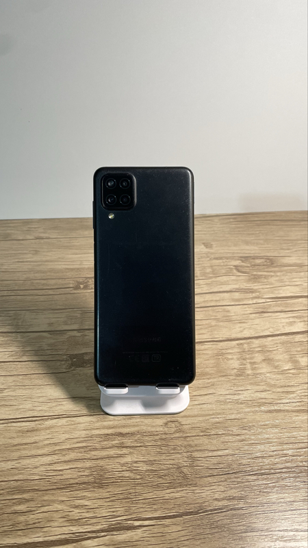 Samsung Galaxy A12 sotiladi