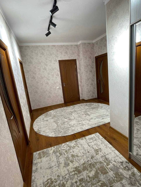 Продаётся 2-Продается 2 комнатная квартира Губбус в центре