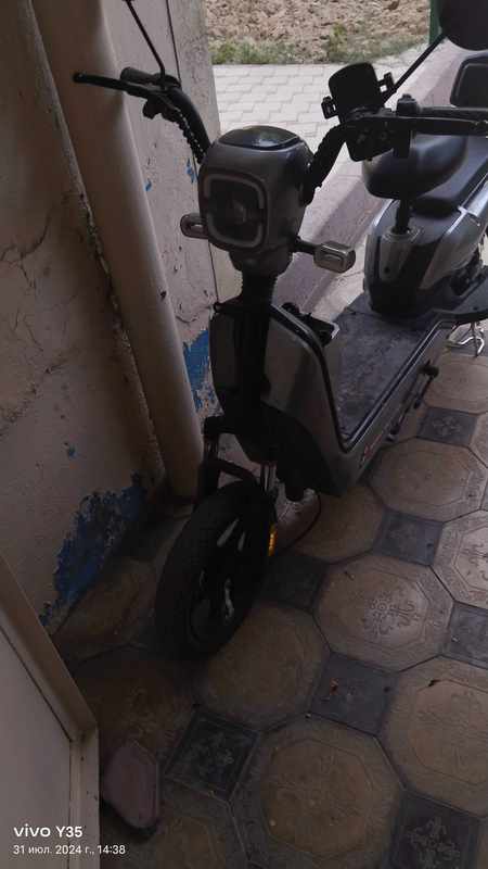 Bonvi 2210 scooter