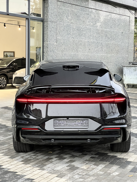 Lotus Nyo Eletre