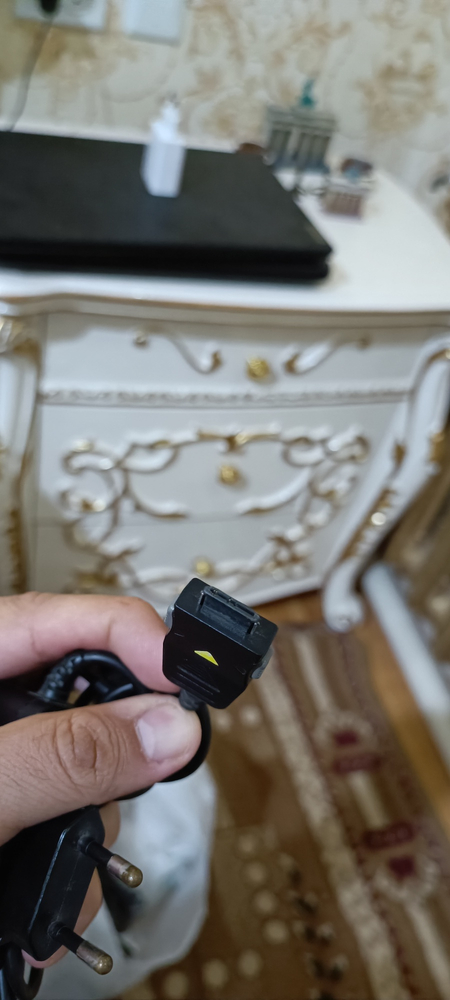 Samsung зарядник