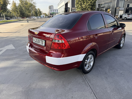 Nexia 3 avtomat 4 pozitsa kraska toza