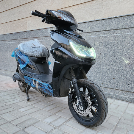 Elektro skuter 80-100km
