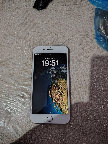 Iphone 8 plus 88 yomkost