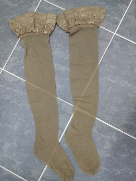 Продаю чулки капроновые