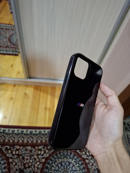 BMW Chehol iPhone 13 pro ga