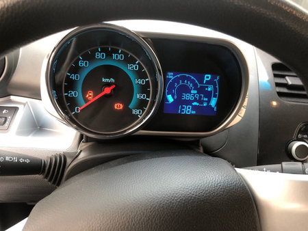 Chevrolet Spark sotiladi!