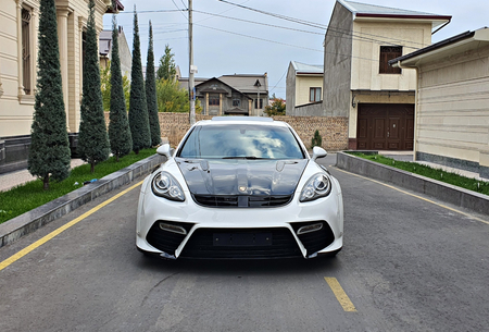 Porsche Panamera V8 Mansory Body kit Full Позиция Состаяние Идеално