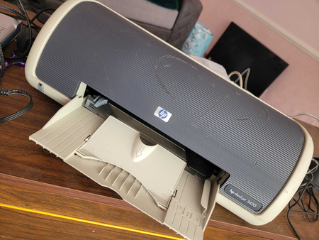 Принтер цветной Hp deskjet