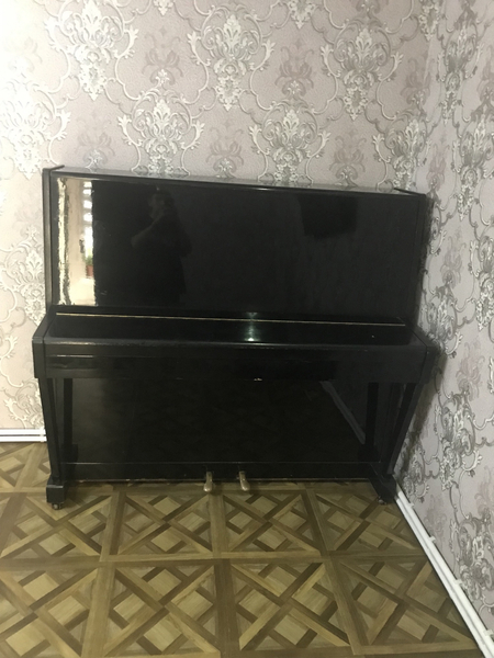 Продается пианино