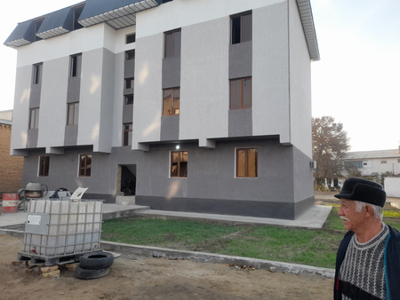 4 кават мансарда 86кв 3 хонали сотилади