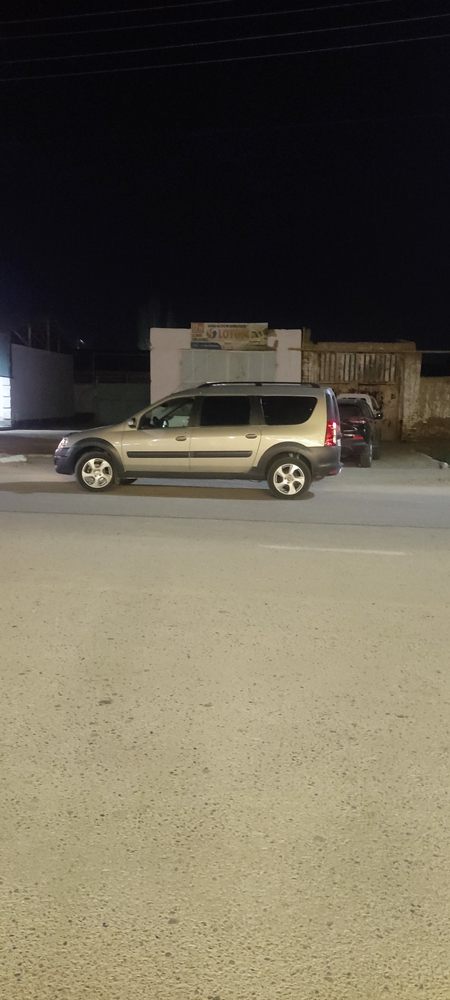 Lada largus croos