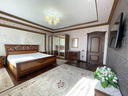 Уютная 2шка на Алайском ждёт своих арендаторов/75м²