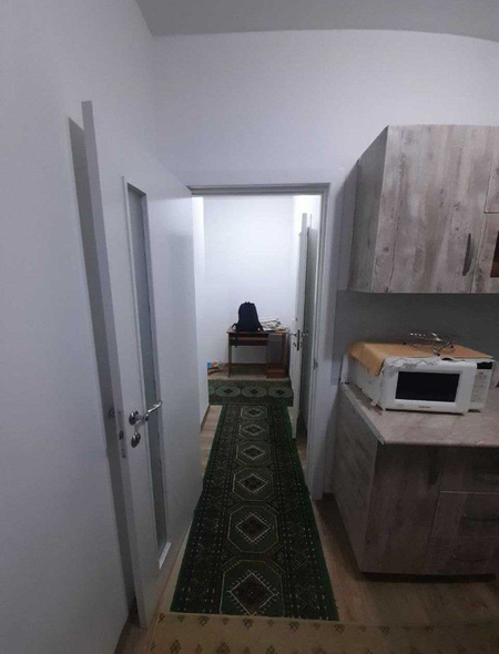 Qizlarga oila va bolarga 1-metro oldidan shinam kvartira ijaraga berl