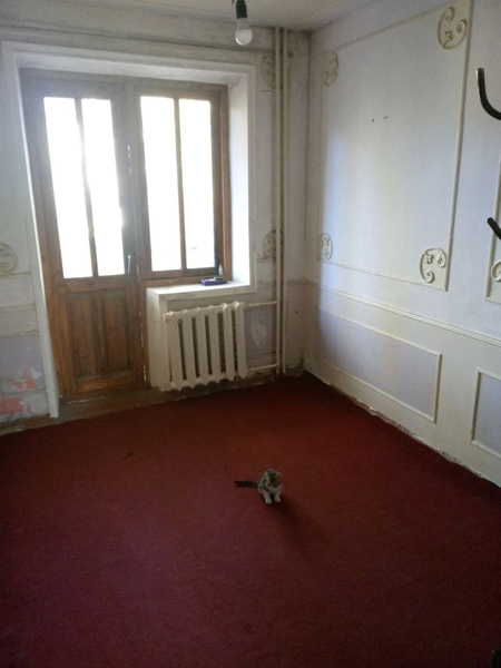 Kvartiraga 3 ta qiz kerak Registonni yonida oyiga 400 ming sômdan