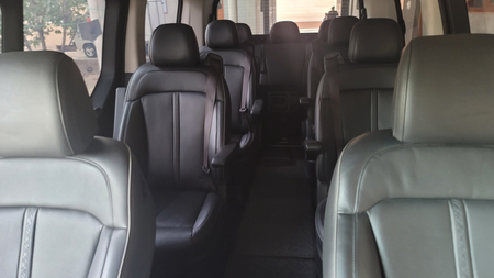 Hyundai Staria luxe
