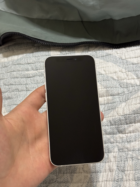 Iphone 12mini sotiladi