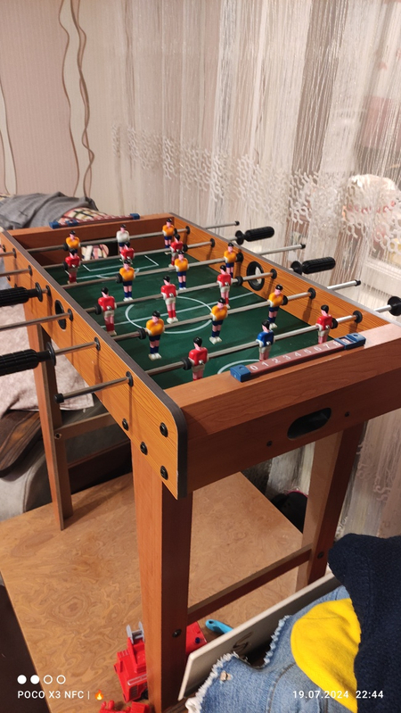 Игра футбол в отличном состоянии!