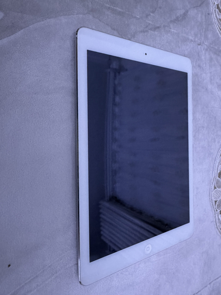 Ipad air 2 64 память состояние отлично
