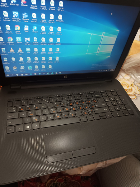 HP noutbuk sotiladi