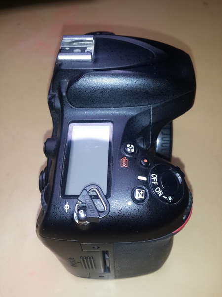 Продам тушку Nikon D600 body